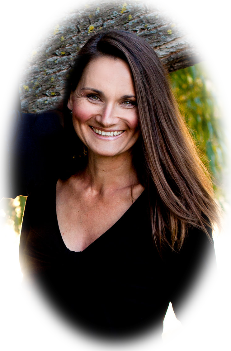 Biography – Sandra Gonek